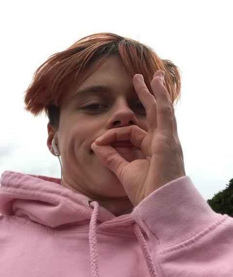Is ImAllexx Gay? Bio: Age, Brother, Height, YouTube, Net Worth